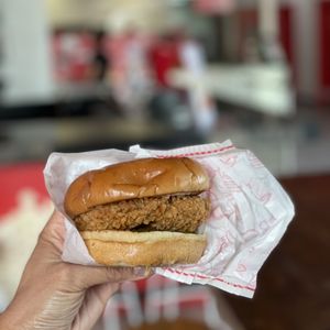 MUDDBONES - 134 Photos & 177 Reviews - 1701 N Hwy 121, Bonham, Texas ...