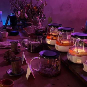 TEA AT SHILOH - Updated May 2025 - 76 Photos & 43 Reviews - 2035 Bay St ...