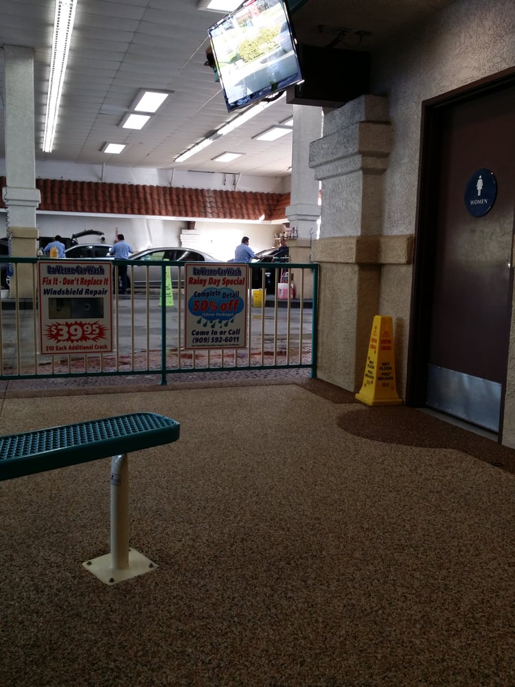 QUICKIE’S OIL CHANGE - Updated January 2026 - 73 Reviews - 914 Foothill ...