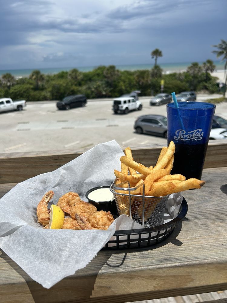 TWISTED TIDES - Updated December 2025 - 41 Photos & 43 Reviews - 211 E ...