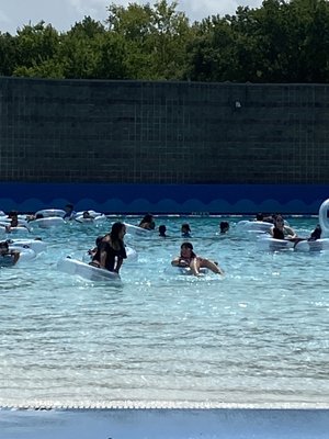 LITTLE CEDAR BAYOU WAVE POOL - Updated December 2025 - 11 Photos & 10 ...