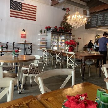 FIELD OF GREENS - Updated October 2024 - 218 Photos & 219 Reviews - 412 ...