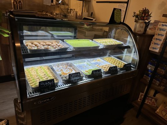 DIVAN TURKISH CUISINE - 32 Photos & 27 Reviews - 6525 Superior Ave ...