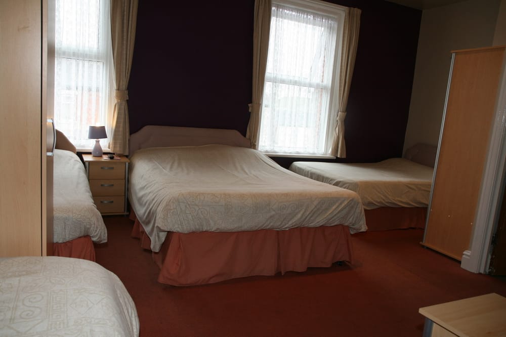 THE SALMAR - 138 Albert Road Albert Road, Blackpool, United Kingdom ...