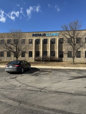 REPAIRCLINIC - Updated December 2025 - 15 Reviews - 48600 Michigan Ave ...