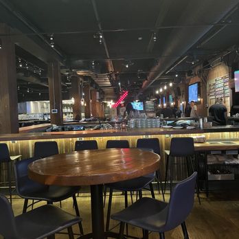 LOCAL PUBLIC EATERY 8TH AVENUE - Updated August 2025 - 138 Photos & 156 ...