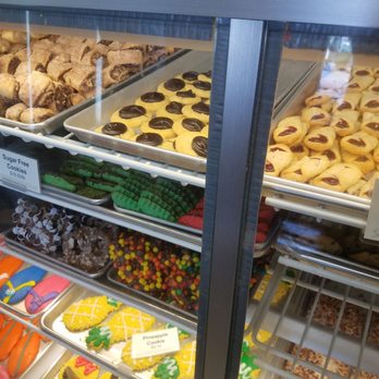 COLONIAL BAKERY - TEMP. CLOSED - Updated October 2025 - 26 Photos & 30 ...