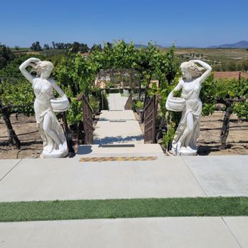 INN AT CHURON WINERY - Updated January 2025 - 512 Photos & 282 Reviews ...