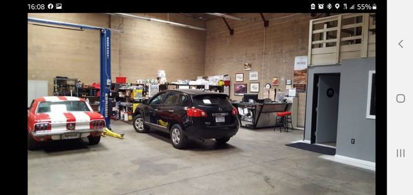 LA AUTO CENTER - Updated December 2025 - 49 Photos & 483 Reviews - 1129 ...