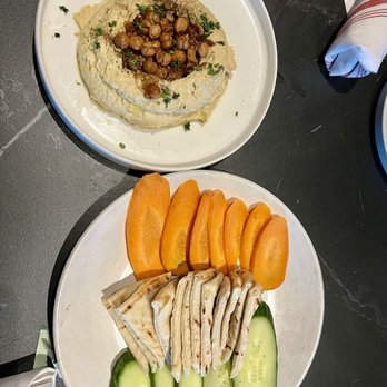 DISTRICT KITCHEN - ANDERSON LANE - Updated September 2024 - 488 Photos ...