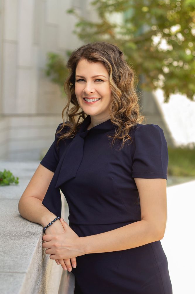 AMANDA MOORE - RE/MAX - Updated August 2025 - Madera, California - Real ...