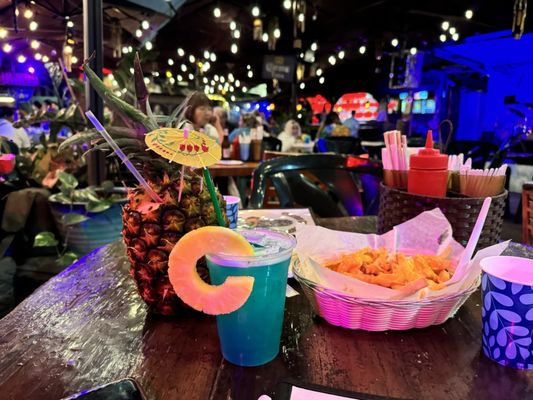 CUCKOO COCONUTS WAIKIKI - Updated December 2025 - 1084 Photos & 809 ...