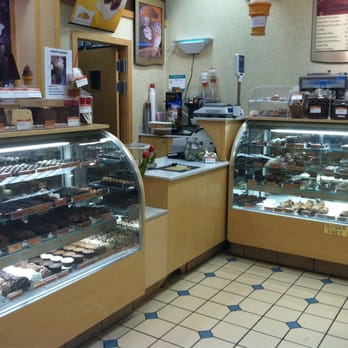 ROCKY MOUNTAIN CHOCOLATE FACTORY - Updated December 2025 - 37 Photos ...