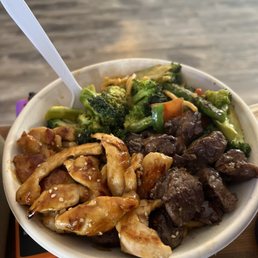 TOKYO TEPPAN CAFE - Updated 05/2025 - 65 Photos & 43 Reviews - 583 S ...