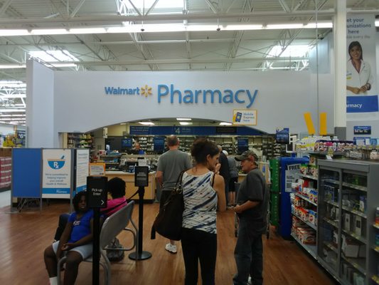 WALMART SUPERCENTER - 24 Photos & 43 Reviews - 10735 Pendleton Pike ...