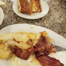 MIDDLESEX DINER - Updated December 2025 - 121 Photos & 249 Reviews ...