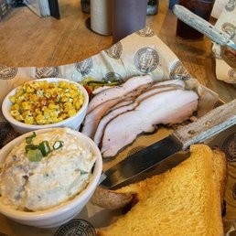 DEL’S HIDEOUT - Updated July 2025 - 1443 Photos & 1139 Reviews - 5351 ...