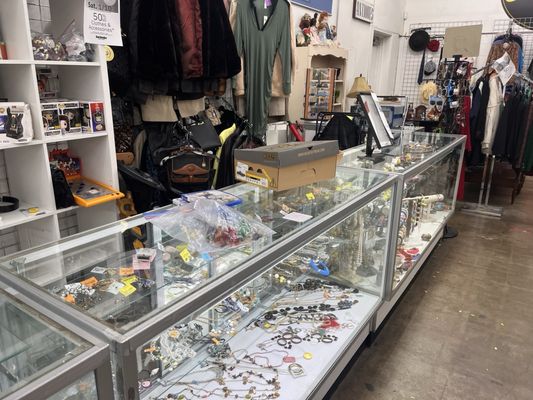 RED RACKS THRIFT STORE - Updated June 2026 - 19 Photos & 46 Reviews ...