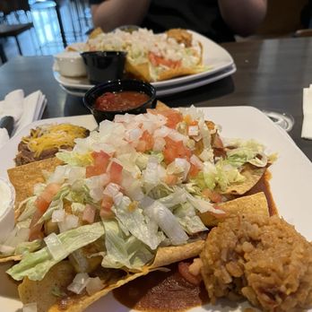 ROGUE RIVER TAVERN - Updated December 2025 - 33 Photos & 80 Reviews - 4 ...