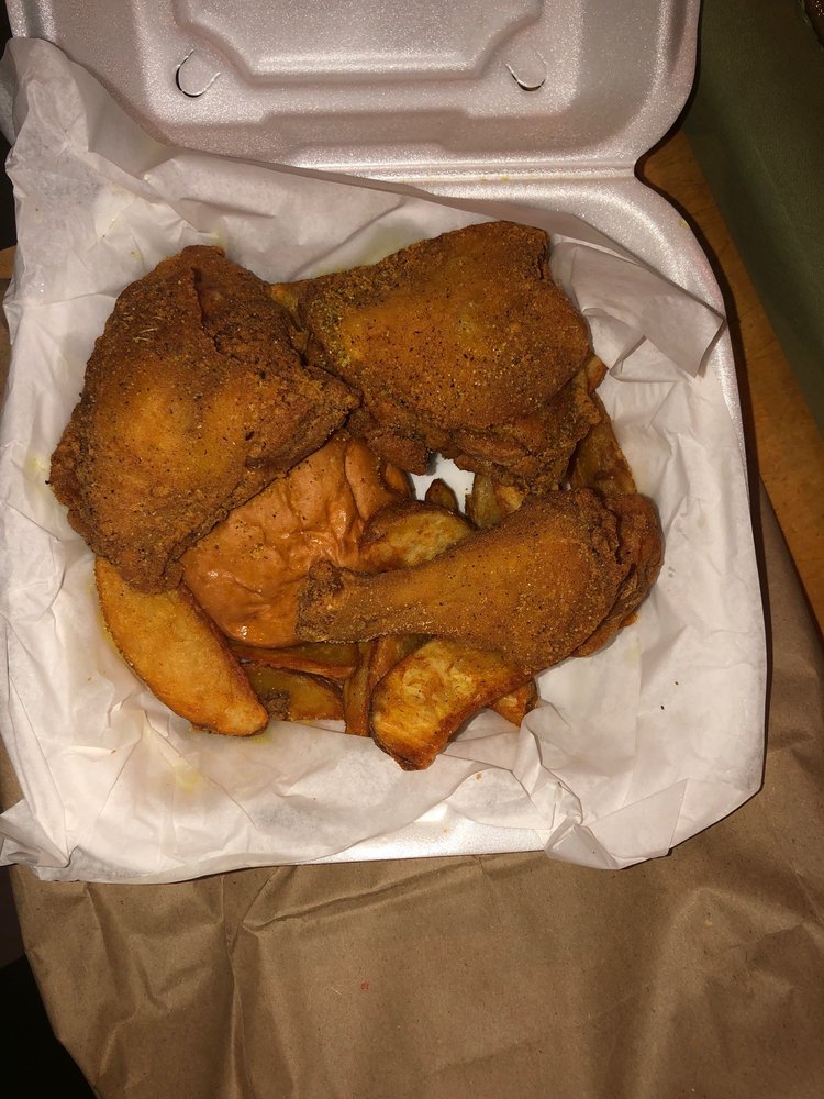 WINGZ IT IZ - Updated July 2024 - 51 Photos & 46 Reviews - 5043 W 111th ...