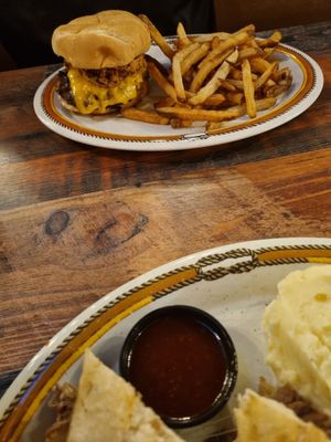 CORNER STABLE - COCKEYSVILLE - Updated October 2025 - 215 Photos & 465 ...