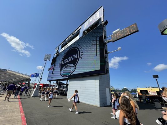 PRATT & WHITNEY STADIUM AT RENTSCHLER FIELD - Updated August 2025 - 147 ...