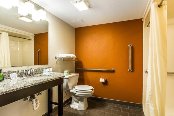 SLEEP INN SPRINGFIELD SOUTH I60 - Updated April 2025 - 45 Photos & 25 ...