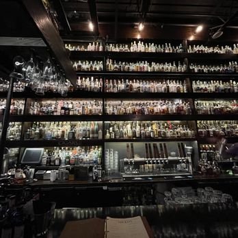 VOLSTEAD HOUSE WHISKEY BAR AND SPEAKEASY, EAGAN - Updated May 2025 ...