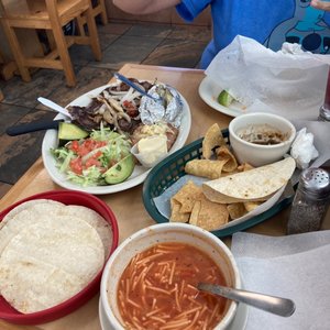LOS JARRONES - 13 Photos & 10 Reviews - 801 E Paisano Dr, El Paso ...