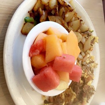 CHIPS - Updated November 2024 - 180 Photos & 174 Reviews - 11908 ...