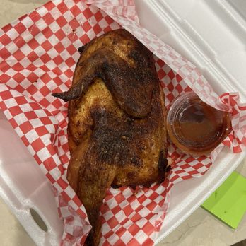 OFF THE RAILS BARBEQUE AND DRAFTHOUSE - Updated December 2025 - 142 ...