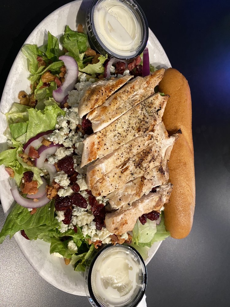 THE CLUBHOUSE PUB & GRILL - Updated August 2025 - 23 Photos & 40 ...