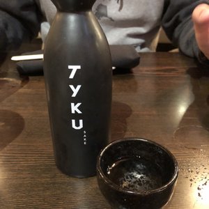 LAZY FISH - 340 Photos & 385 Reviews - Sushi Bars - 10 E Patrick St ...