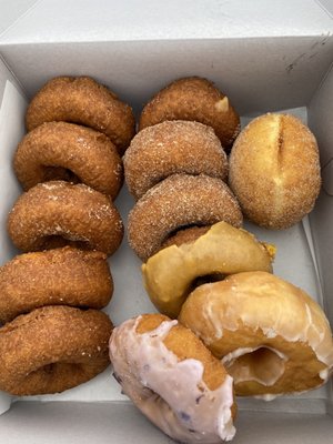 PRIMO’S DONUTS - Updated October 2024 - 590 Photos & 731 Reviews - 2918 ...