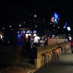 TAILGATORS - Updated December 2025 - 17 Photos & 41 Reviews - 1642 ...