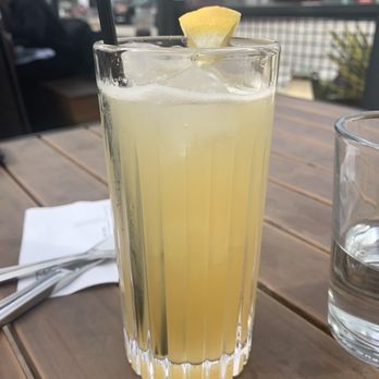 MAGNOLIA HOUSE - Updated 2024 - 2374 Photos & 1427 Reviews - 492 S Lake ...