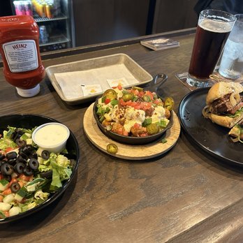 THE FAT RABBIT PUB - Updated October 2024 - 484 Photos & 426 Reviews ...