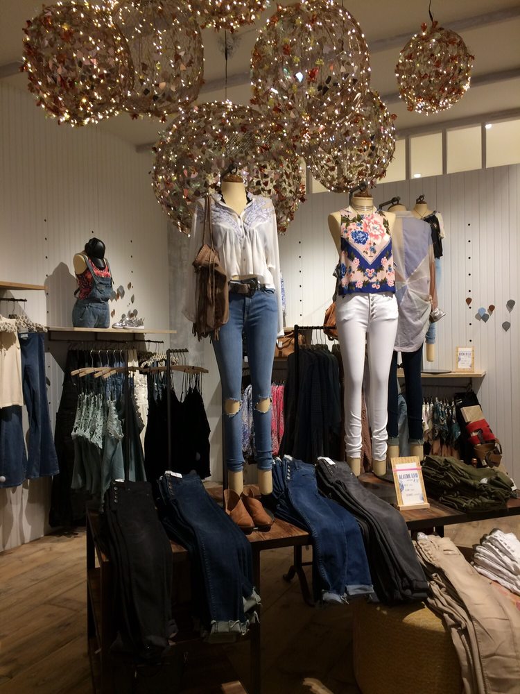 FREE PEOPLE - Updated March 2026 - 12 Reviews - 865 W Main Ave, Spokane ...