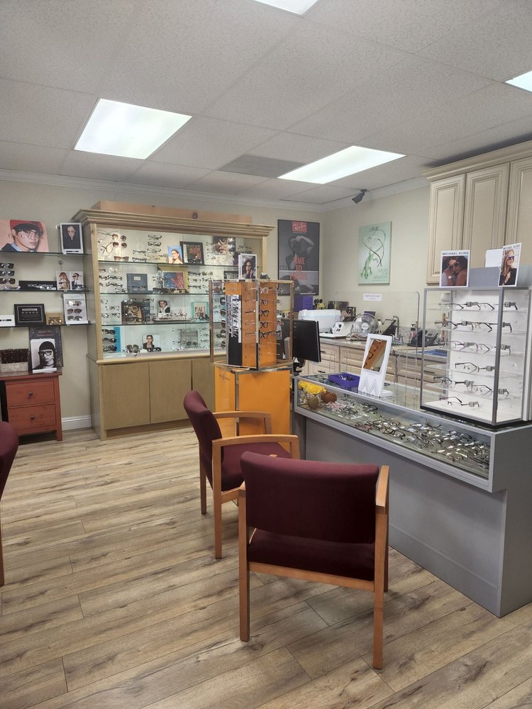 OLYMPIC OPTOMETRIC CENTER - Updated December 2025 - 21 Photos & 51 ...