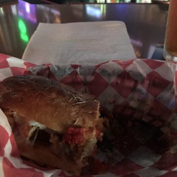 SLAPSY MAXIE’S - Updated November 2025 - 11 Photos & 39 Reviews - 158 ...