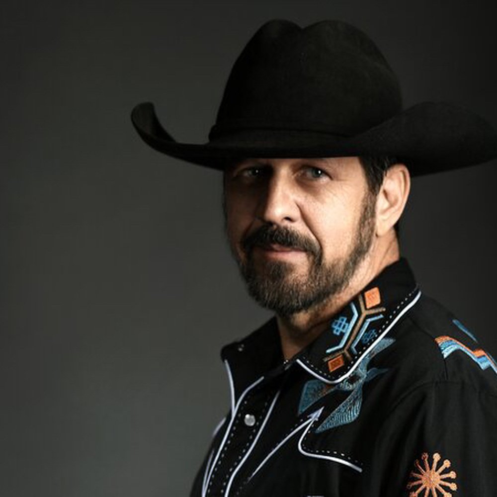 Steven Card's Instagram, Twitter & Facebook on IDCrawl