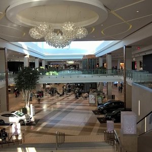 SPRINGFIELD TOWN CENTER - 245 Photos & 253 Reviews - Shopping Centers ...
