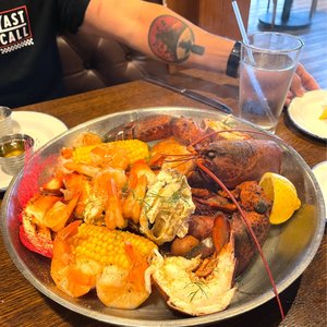 LINE & LURE SEAFOOD KITCHEN & TAP - 359 Photos & 198 Reviews - 1 ...
