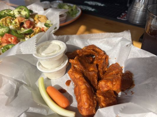 WING-ITZ - Updated December 2025 - 28 Photos & 49 Reviews - 603 Lafayette Rd, Hampton, New ...