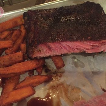 HENDRICKS BBQ - Updated January 2026 - 475 Photos & 739 Reviews - 1200 ...