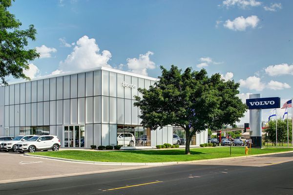 BORTON VOLVO - Updated October 2025 - 22 Photos & 83 Reviews - 905 ...