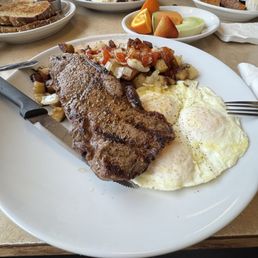 ZEBB’S FAMILY RESTAURANT - Updated October 2025 - 112 Photos & 83 ...