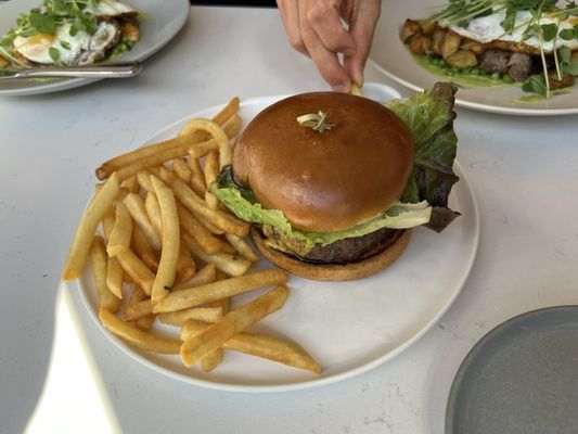 THE SHAWMUT INN - Updated December 2025 - 27 Photos & 14 Reviews - 477 ...