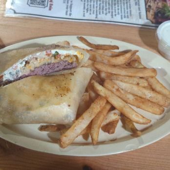 ROADRUNNER RESTAURANT & SALOON - Updated October 2025 - 227 Photos ...