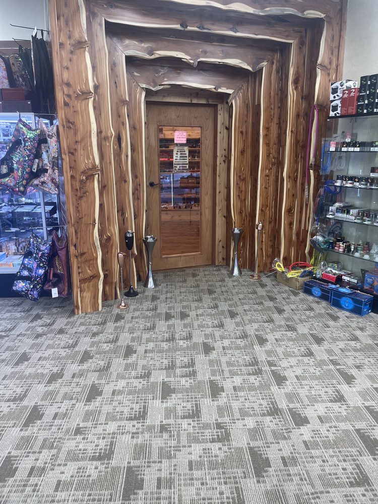 TOBACCONIST - Updated June 2026 - 4130 Blackhawk Rd, Eagan, Minnesota ...